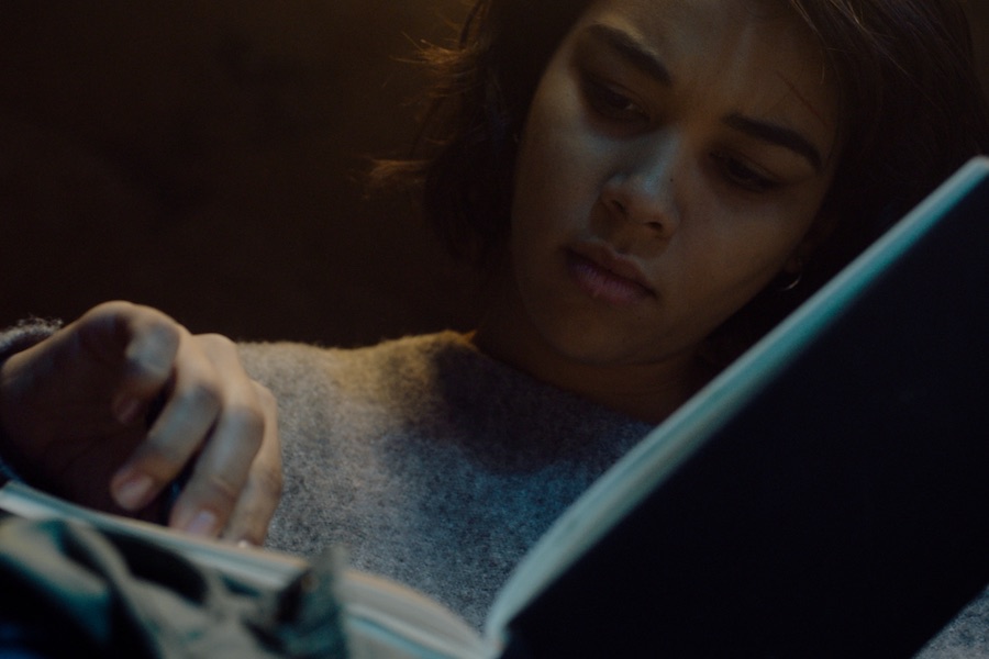 Review: Endless (2020) - FilmiTips.Com