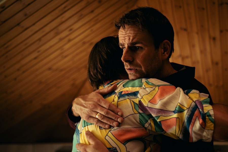 Review: Mustache (2020) - FilmiTips.Com