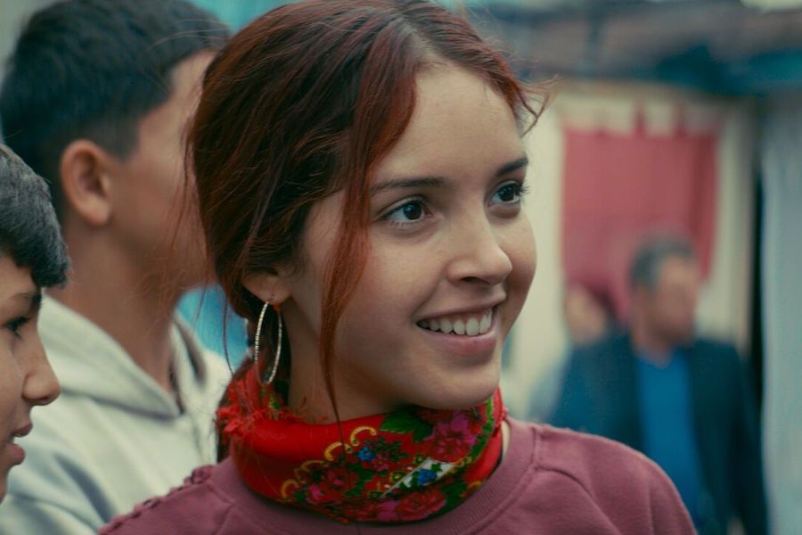 Review: Gagarine (2020) - FilmiTips.Com